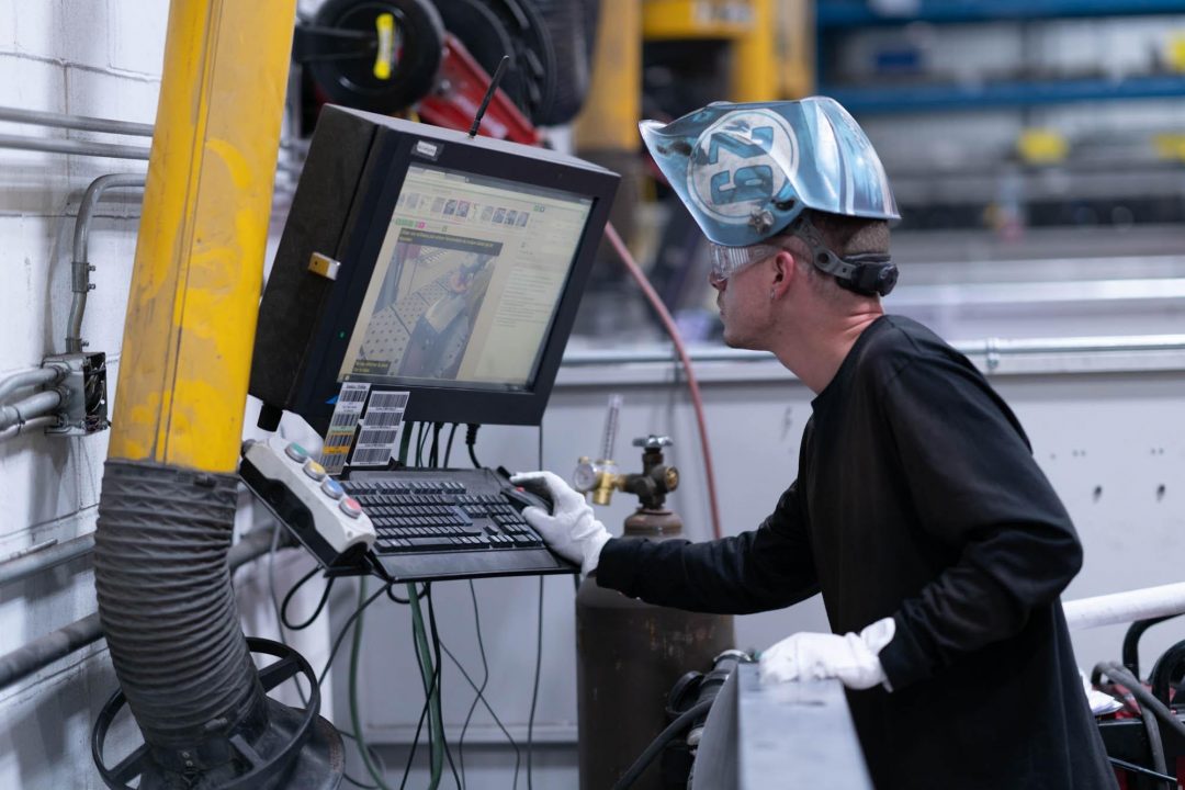 Electronic Work Instructions - Smart Manufacture